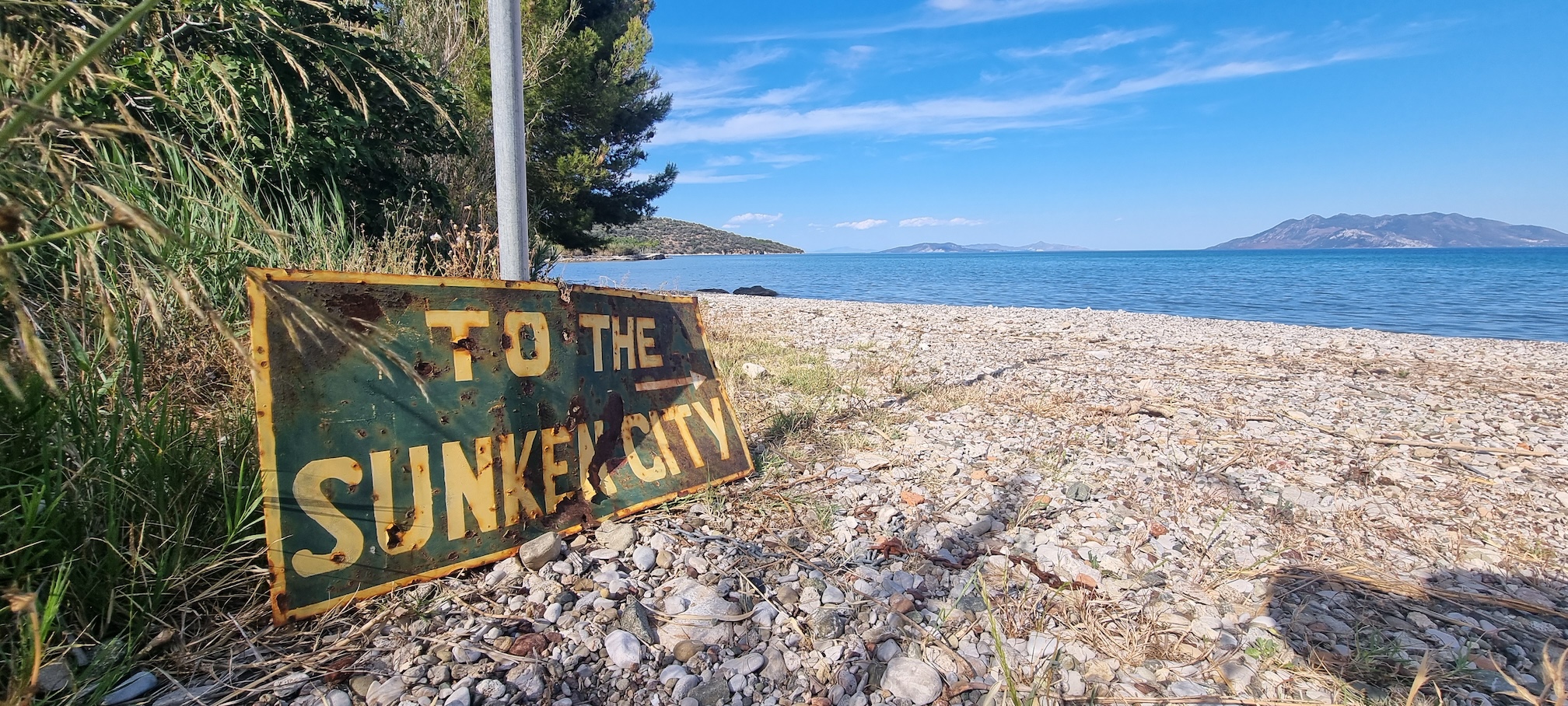 Sunken City of Epidauros - Marmita na Estrada